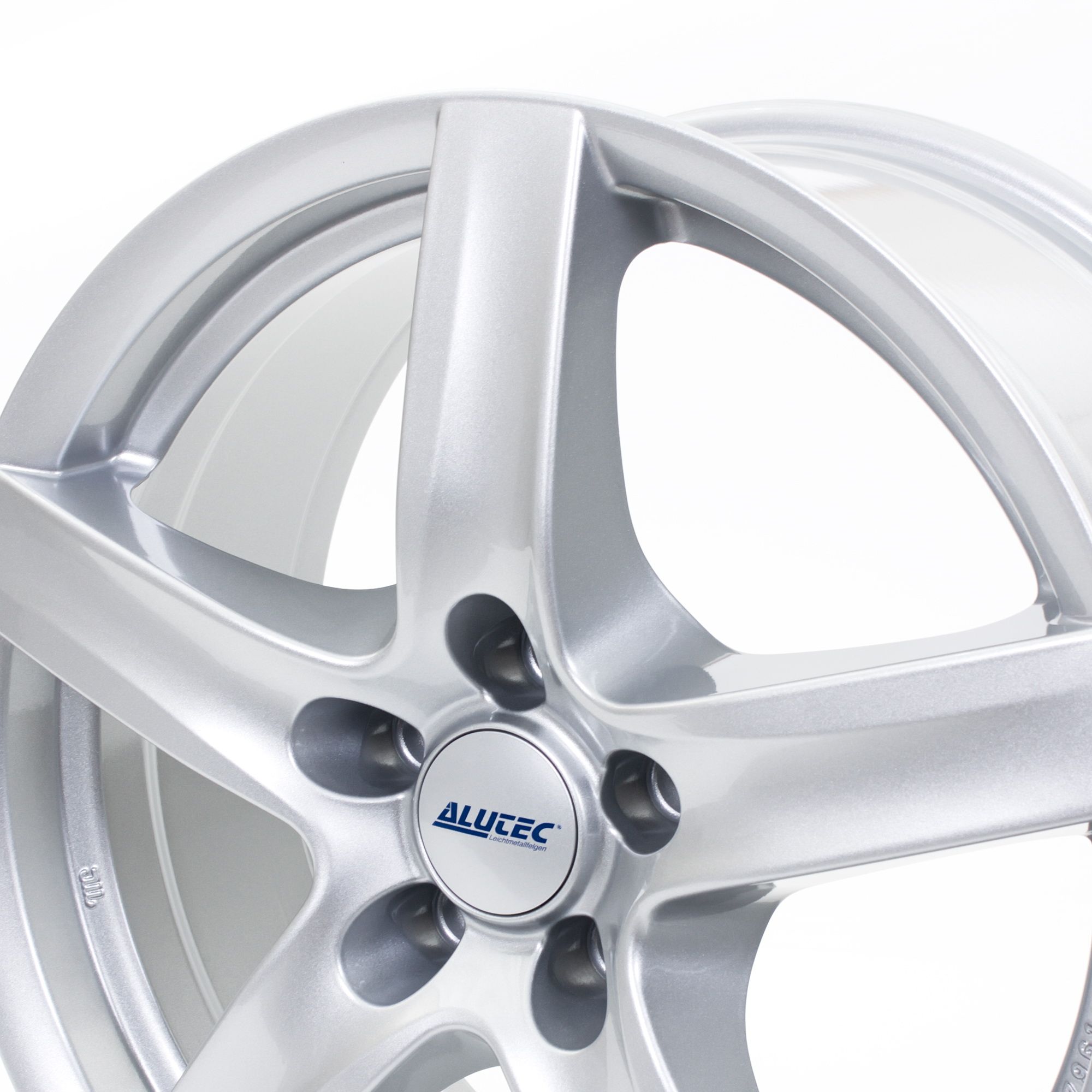 ALUTEC Grip Felgen polar-silber in 15 Zoll | alufelgenshop.at