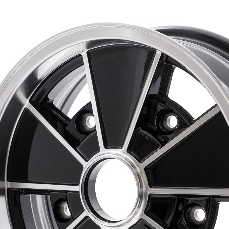 Maxilite BRM Style schwarz/glanzgedreht | alufelgenshop.at