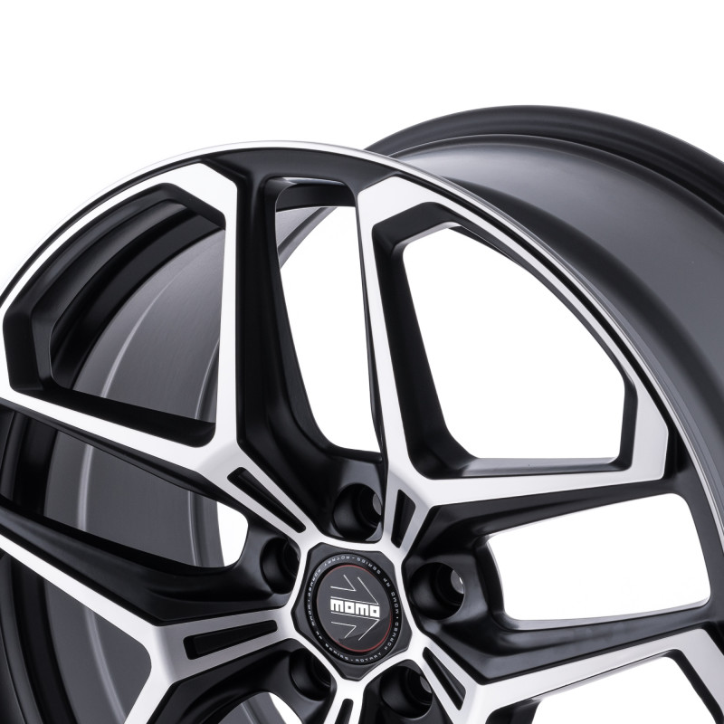 MOMO RF04 black matt polish | velonity.com