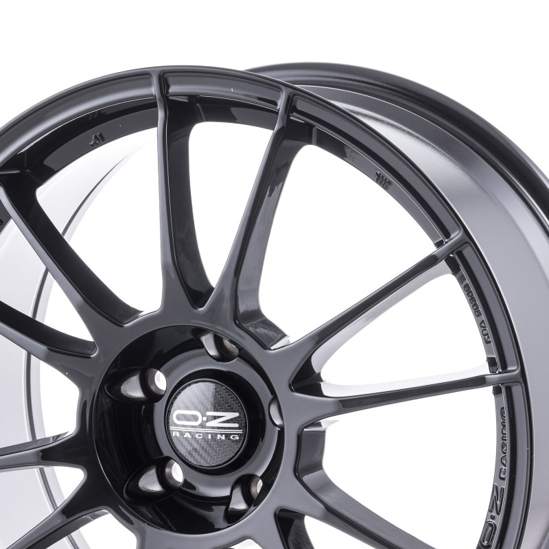 OZ RACING ULTRALEGGERA HLT gloss black | velonity-b2b.com